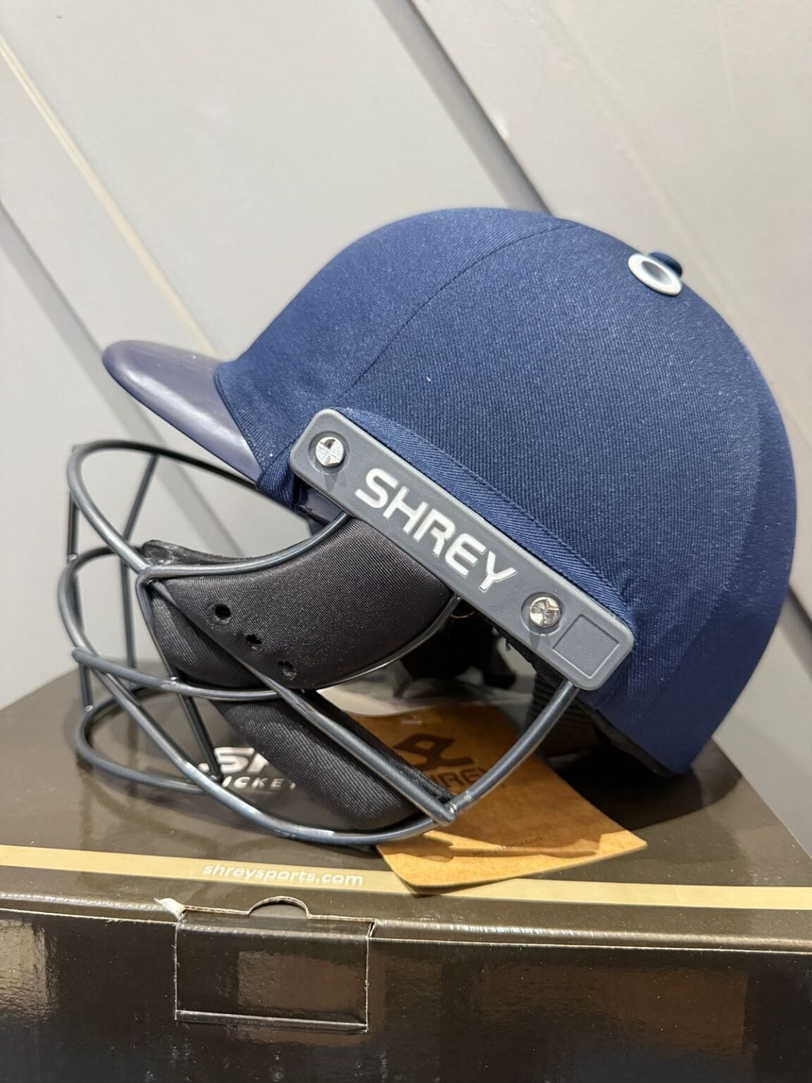 Shrey Elite Pro Cricket Helmet Steel – Crown Cricketer